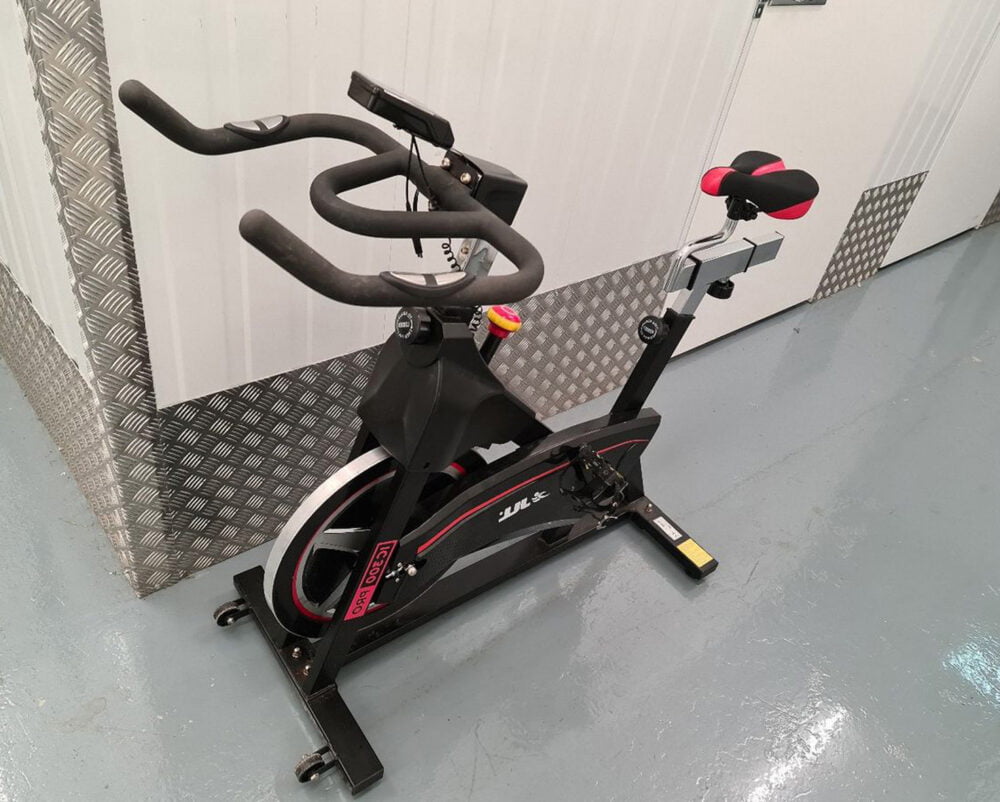 JLL IC300 PRO Indoor Cycling Exercise Bike Review - Gym Tech Review