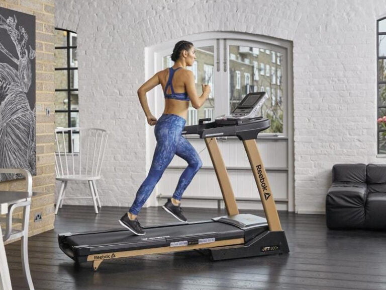 Reebok Jet 300+ Treadmill Review - Gym Tech Review